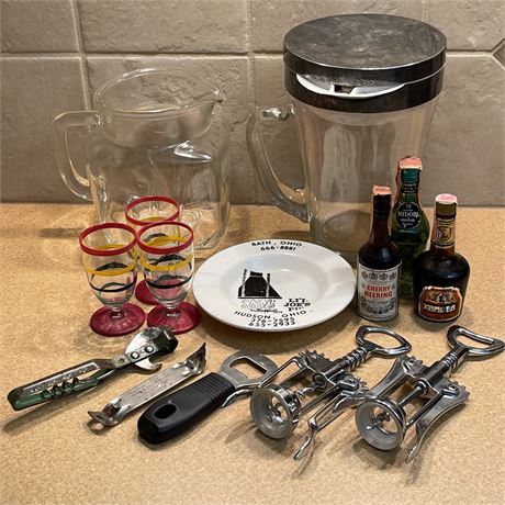 Blazing Auctions - Bar Lot w/ Bon Vivant Cocktail Blender, Glass Mini ...