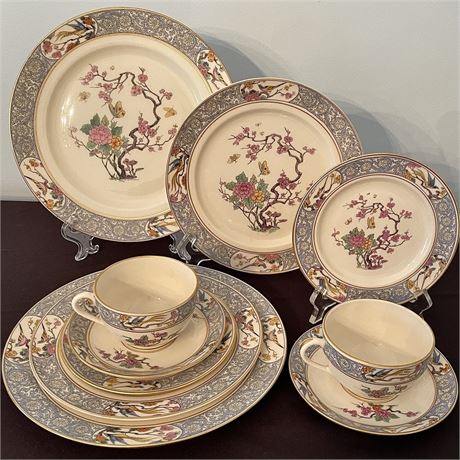 Blazing Auctions - Setting for 2 Lenox “Ming” China Dinnerware - 10pc Set