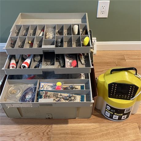 Blazing Auctions - Vtg Plano 747 Tackle Box w/ Contents and Frabill ...