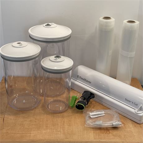 Blazing Auctions - Food Saver Vacuum Canisters and Store 'n Cut w/ Baggies