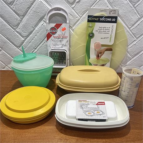 Blazing Auctions - Misc. Kitchenware by Tupperware, Norpro, & More