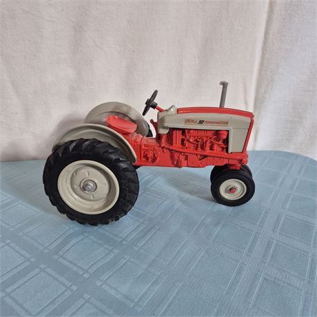 Blazing Auctions - Ertl Ford 901 Powermaster Tractor