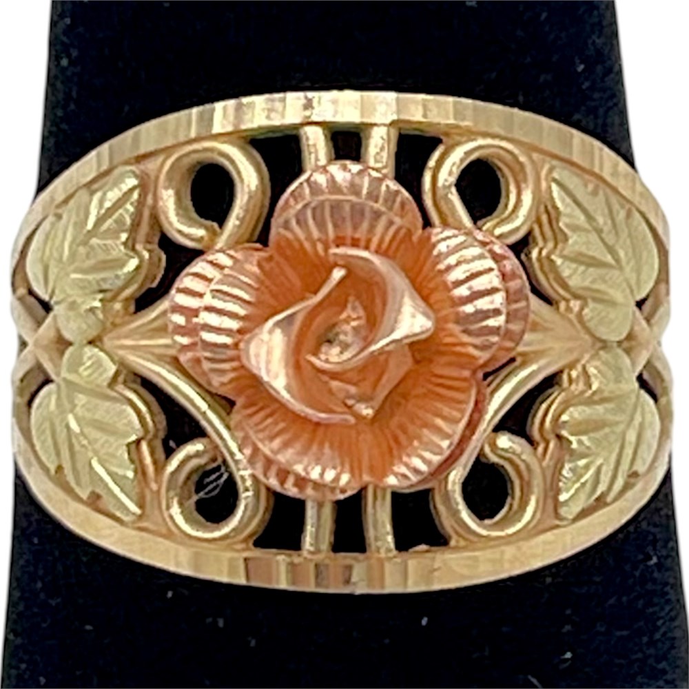 Blazing Auctions - 10K Gold Coleman Co Black Hills Rose Motif Ring